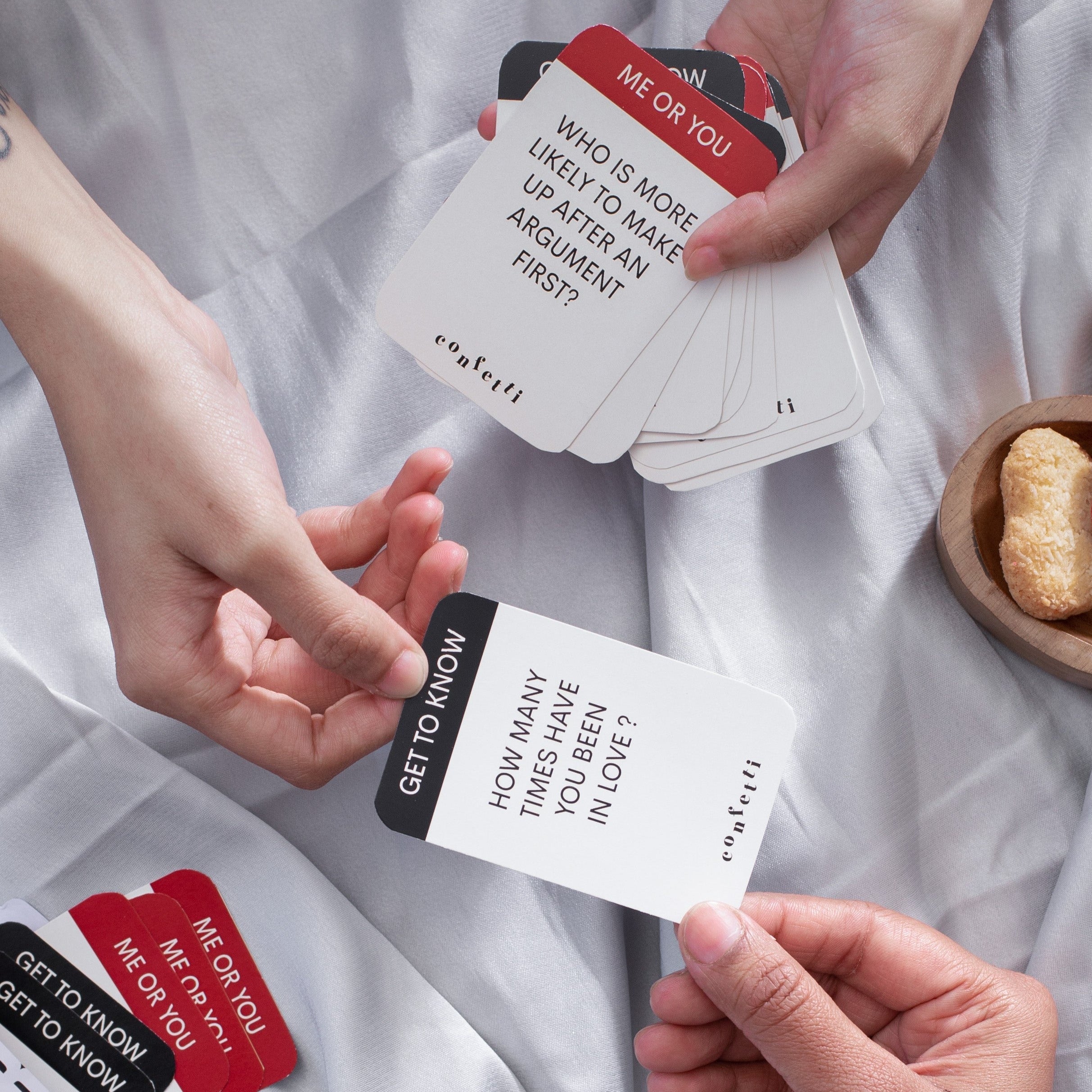 Know Your Person Card Game – Confetti Gifts